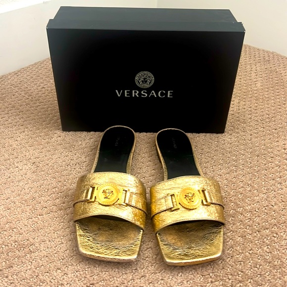 Versace | Shoes | Oro Versace Flat Sandal In Gold | Poshmark